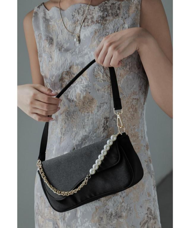 ニアナ（niana）/パールストラップマルチバッグ