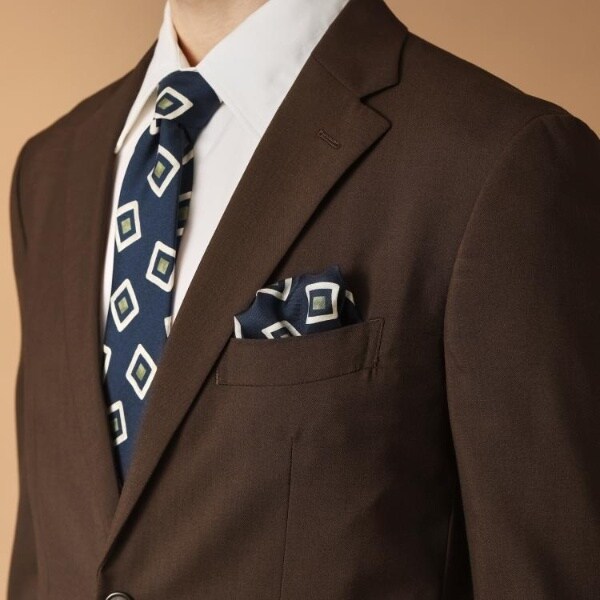 【NEW】フォーティーカラッツ アンド ゴーニーゴ（40CARATS&525）/手書き小紋プリントチーフ