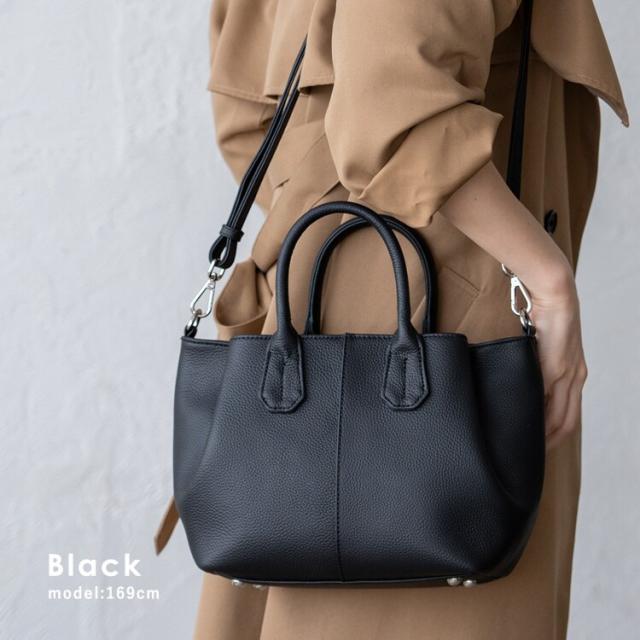 ヴィータフェリーチェ（VitaFelice）/本革3スペースハンドバッグ【aroco/アロコ】