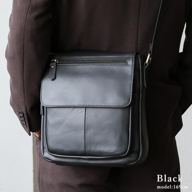 ヴィータフェリーチェ（VitaFelice）/本革スクエアショルダーバッグ【aroco/アロコ】