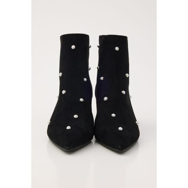 スタッカート（STACCATO）/【STORY 2025年12月号掲載】アーナミニマル