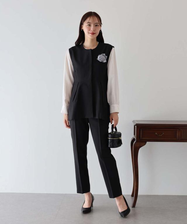 ブルーイースト（BLUEEAST）/ペプラムベスト＆テーパードパンツ　セレモニー2点セット