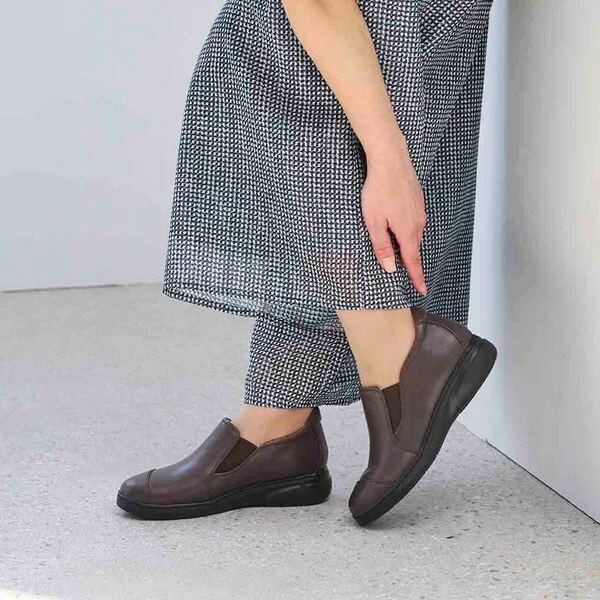 アトリエ（Atelier）/【3E】【レイン対応】切り替えデザインスリッポンシューズ