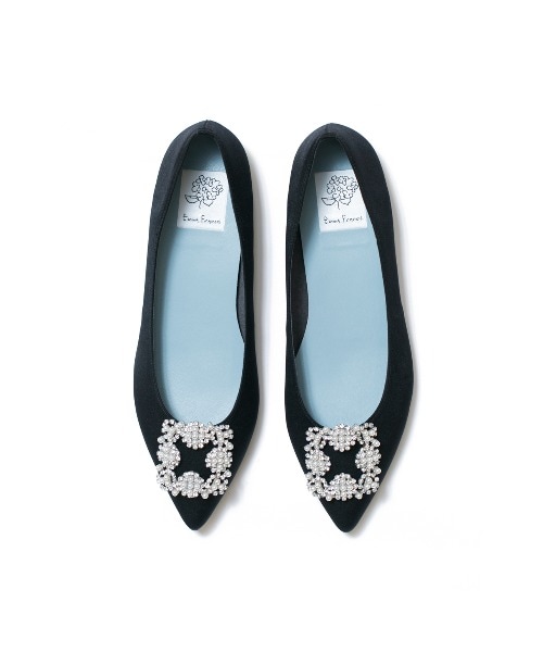 エマフランシス（Emma Francis）/ポインテッドトゥ フラット ビジューバックル パンプス