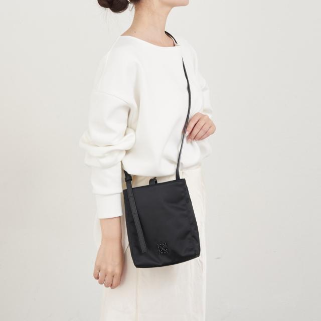 ラシット（russet）/【長財布がちょうど入る】ナイロンミニショルダーバッグ(Z−215)