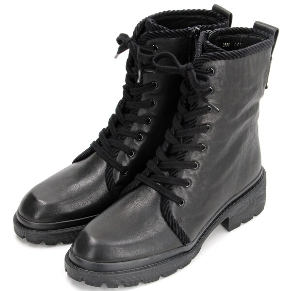 ランバン オン ブルー（LANVIN en Bleu）/タンクソールレースアップショートブーツ