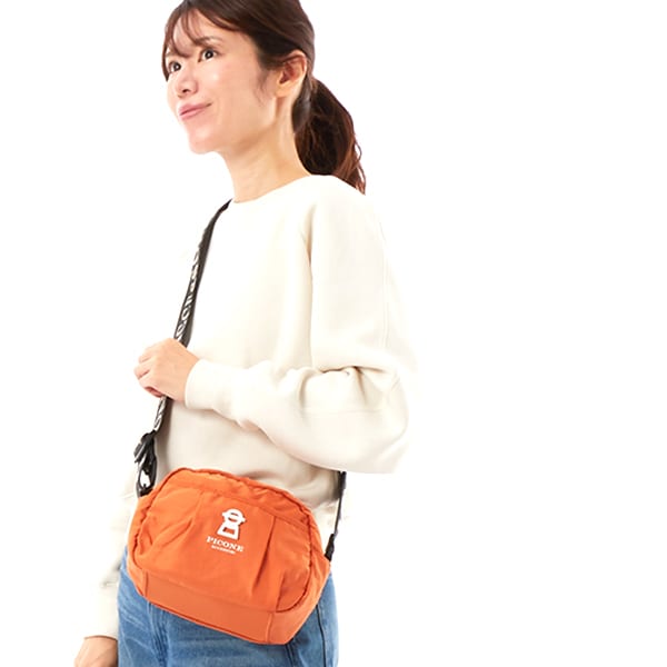 ピッコーネ・アッチェッソーリ（PICONE ACCESSORI）/ピッコーネ アチェッソーリ マル型ポシェット