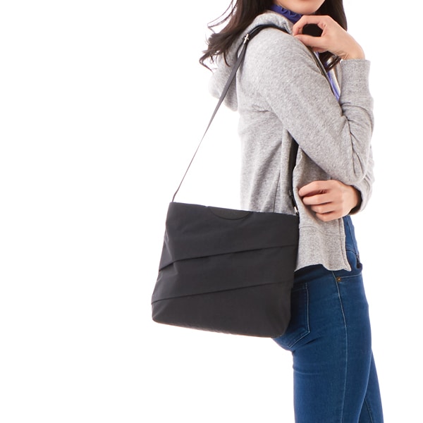 ショゾン（SCHOZON）/【ショゾン】ピーラ　ショルダーバッグ