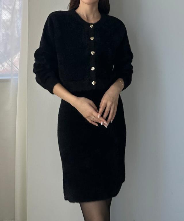 ルエレ（Louere）/Louere　ニュアンスボタンクルーネックニットカーディガン＋ミニスカートset(裏地なし）