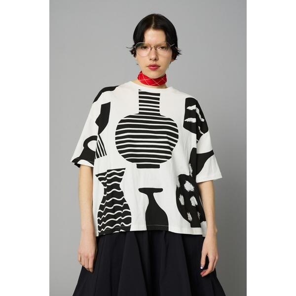 ヘリンドットサイ（HeRIN．CYE）/Flower vase tee