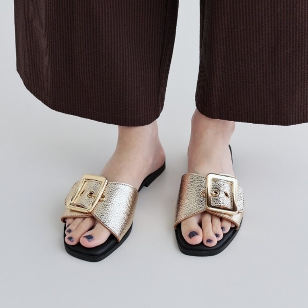 ギャレスト（GALLEST）/【VINILO】バックル サンダル