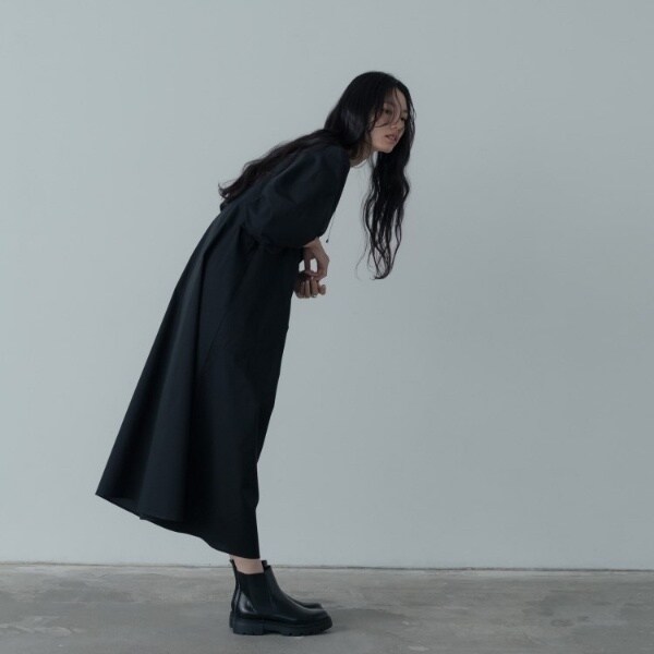 ギャレスト（GALLEST）/フォルムスリーブワンピースの通販はau PAY