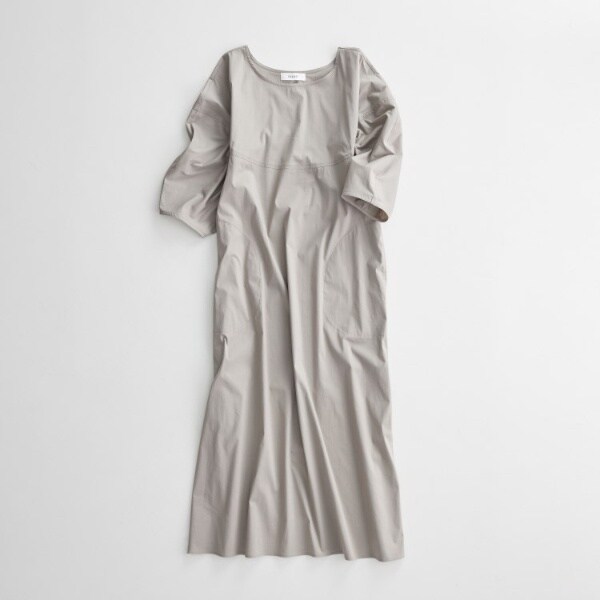 ギャレスト（GALLEST）/フォルムスリーブワンピースの通販はau PAY