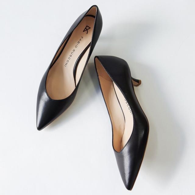 ファビオ ルスコーニ（FABIO RUSCONI）/ポインテッドトゥパンプス 2634