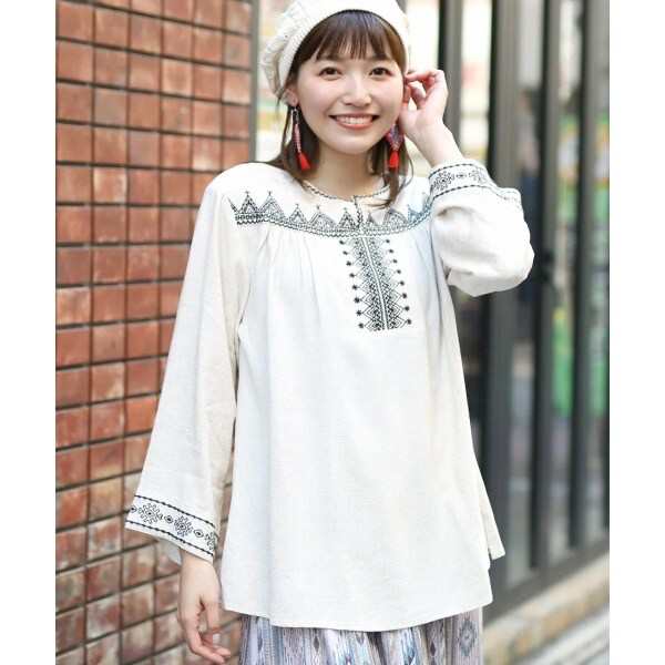 チチカカ(titicaca)/ティピ刺繍ブラウスの通販はau PAY チチカカ(titicaca)/ティピ刺繍ブラウスの通販はau PAY