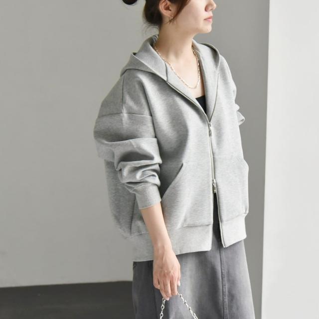 カランシエル（quaranciel）/《一部追加予約》quaranciel:〈洗濯機可能〉ポンチ ダブルジップ スウェット パーカー