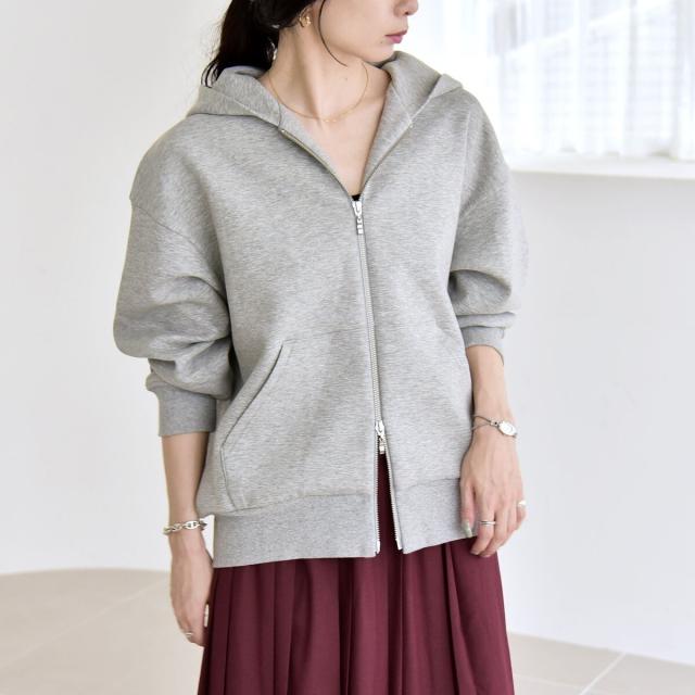 カランシエル（quaranciel）/《一部追加予約》quaranciel:〈洗濯機可能〉ポンチ ダブルジップ スウェット パーカー