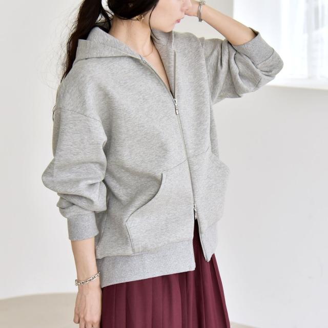 カランシエル（quaranciel）/《一部追加予約》quaranciel:〈洗濯機可能〉ポンチ ダブルジップ スウェット パーカー