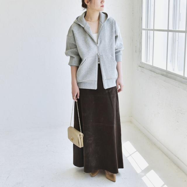 カランシエル（quaranciel）/《一部追加予約》quaranciel:〈洗濯機可能〉ポンチ ダブルジップ スウェット パーカー