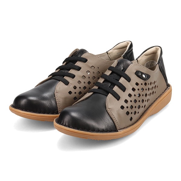 シティゴルフ（City Golf）/City Golf ゆったり足入れアウトステッチ製法のカジュアルシューズ