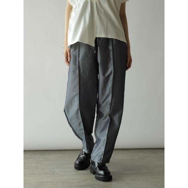 ラディエイト（RADIATE）/センタープレステーパードサテンパンツ