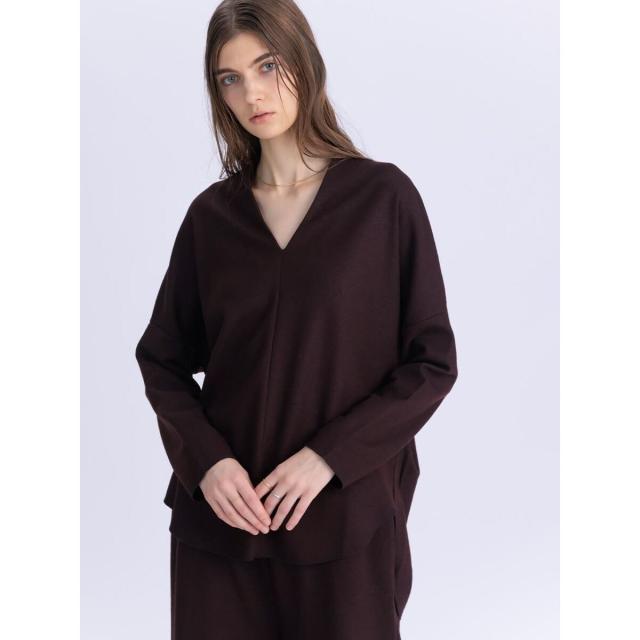 アーガ（Aga）/ウールスムースVネックプルオーバー