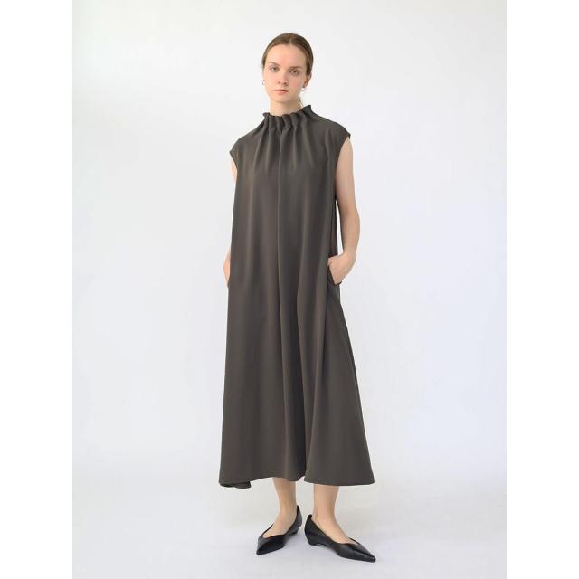 アーガ（Aga）/タックネックワンピース