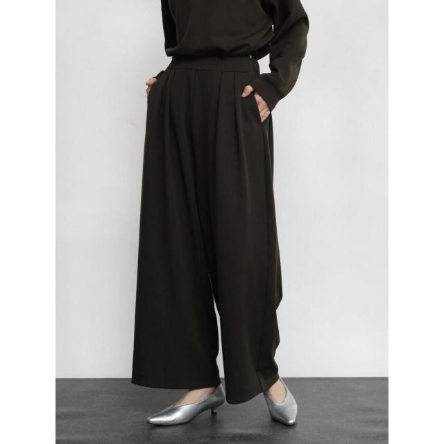 アーガ（Aga）/ストレッチタックワイドパンツ
