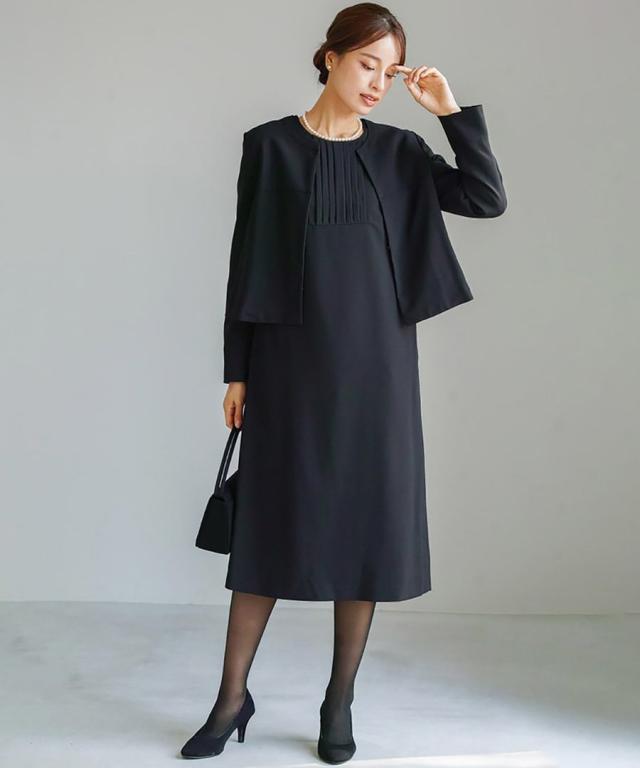 ホワイトジョーラ（WHITE JOOLA）/【洗濯機可！ストレッチ！防シワ！】ブラックフォーマル　フレアーノーカラージャケット×タックワン…