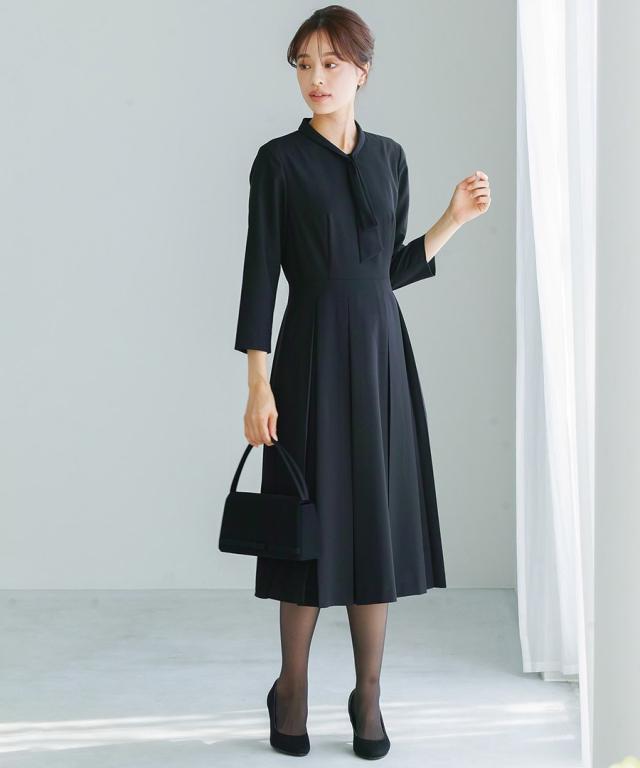 ホワイトジョーラ（WHITE JOOLA）/慶事・弔事【洗濯機可！接触冷感！ストレッチ！防シワ！】ボウタイデザイン・タックワンピース