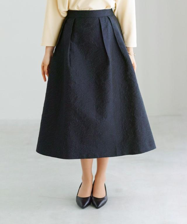 ホワイトジョーラ（WHITE JOOLA）/【 セットアップで映える 】 マットジャガード・ボリュームタックフレアスカート