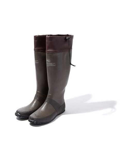 【NEW】KiU（KiU）/レインウェアアクセサリー PACKABLE RAIN BOOTS 2ND (パッカブルレインブーツ2の通販はau ...