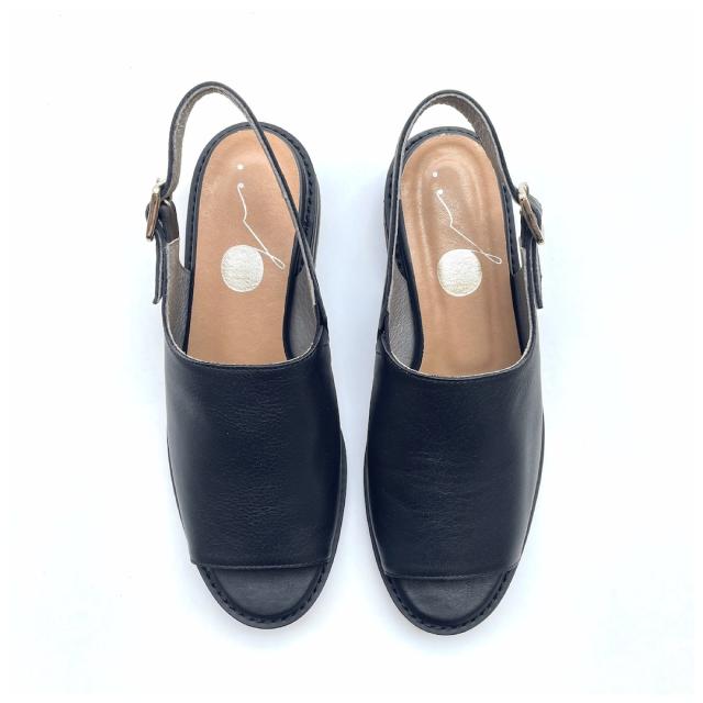 ジーアール（gr．）/本革やわらかバックベルトサンダル［ブラック］