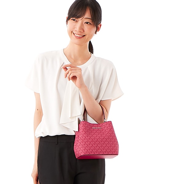 マイケル・コース（Michael Kors）/PRATT バケット クロスボディ スモール − MKシグネチャー