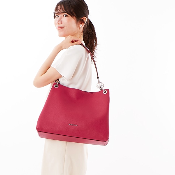 マイケル・コース（Michael Kors）/CHRISTINA ぺブル レザー ショルダー ラージ