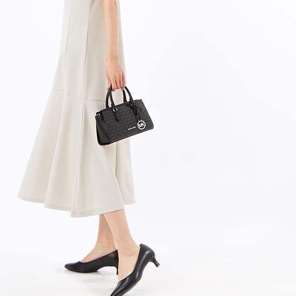 マイケル・コース（Michael Kors）/ARDEN SM TZ MSGR クロスボディ