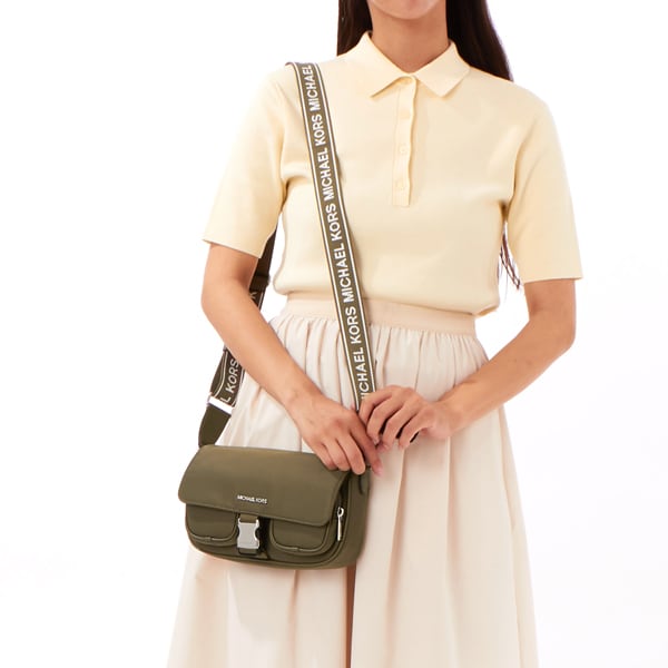 マイケル・コース（Michael Kors）/KHAI ナイロン クロスボディ ミディアム
