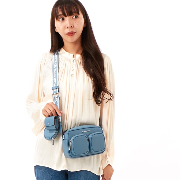 マイケル・コース（Michael Kors）/JET SET ITEM MD PKT XBDY W ATTCH クロスボディ
