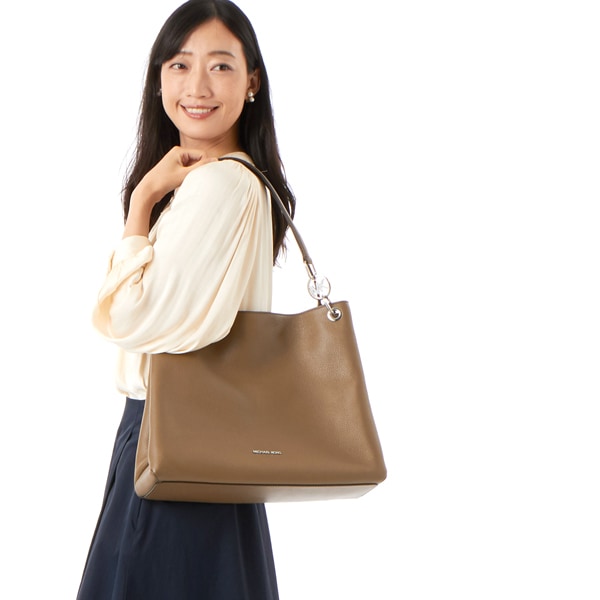 マイケル・コース（Michael Kors）/CHRISTINA ぺブル レザー ショルダー ラージ