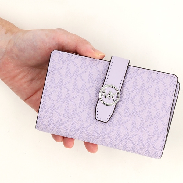 マイケル・コース（Michael Kors）/GREENWICH タブ ジップアラウンド ウォレット ミディアム − MKシグネチャー