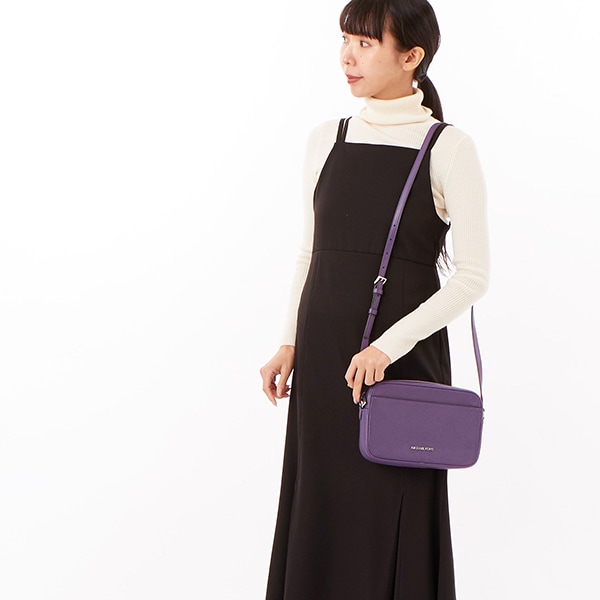 マイケル・コース（Michael Kors）/JET SET TRAVEL LG CAMERA XBODY クロスボディ