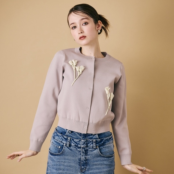 オーディア ミューズ（Audie a Muses）/立体フラワーモチーフ付きカーディガン