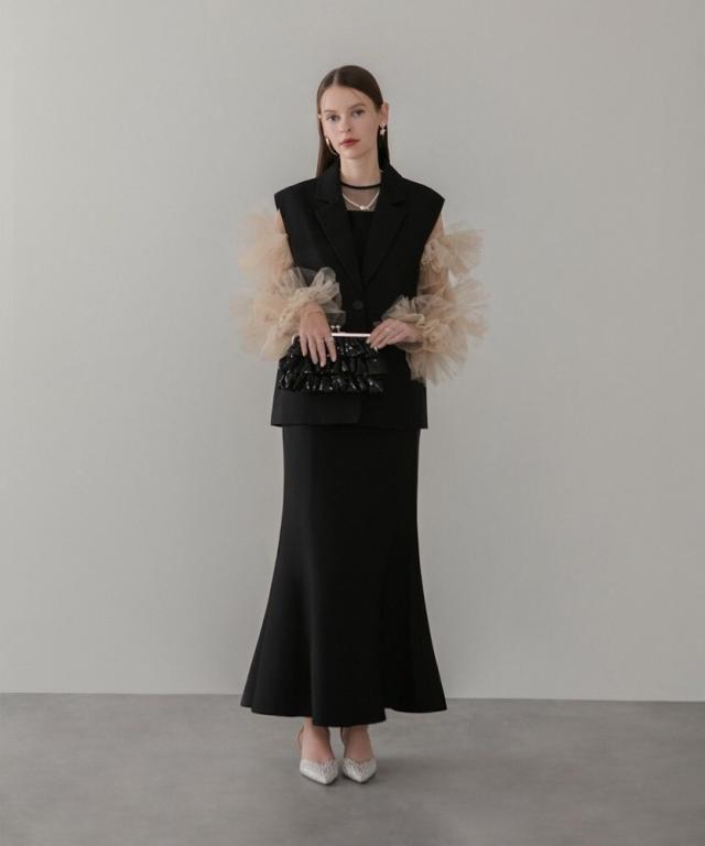 レジャ（Leja）/ボリュームチュールスリーブベストセットアップドレス