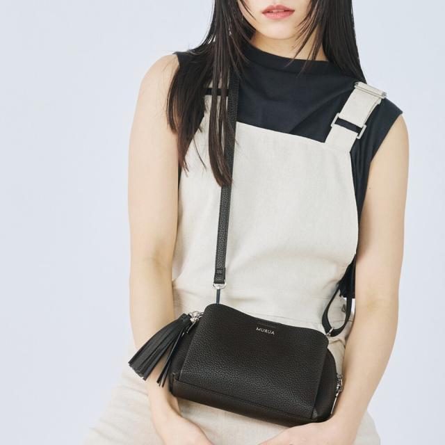 ムルーア（MURUA）/ミニショルダーバッグ MR−B1324 タッセル