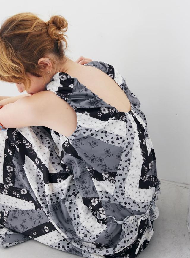 コエル（COEL）/フラワーパッチワークプリントワンピース