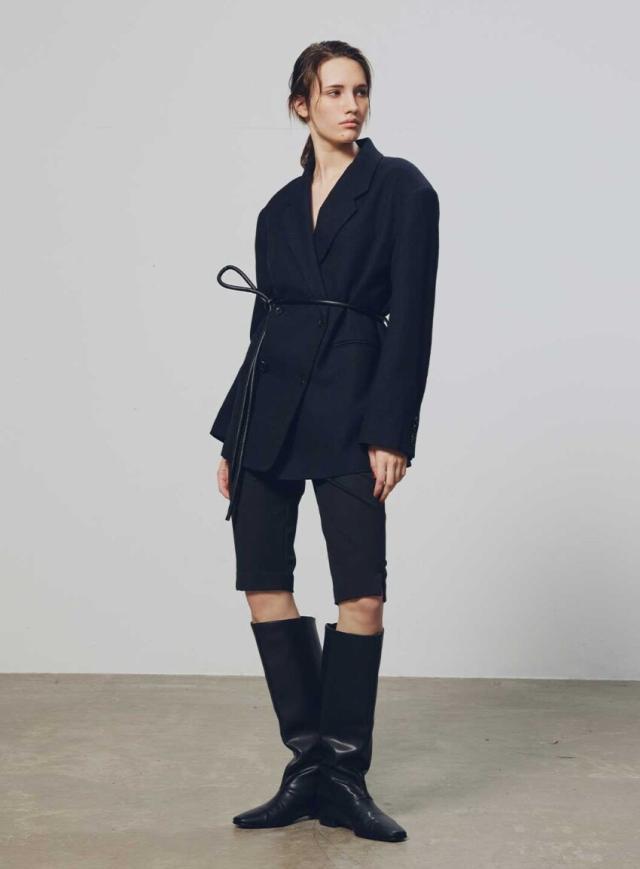 コエル（COEL）/レザーベルト付きオーバージャケット