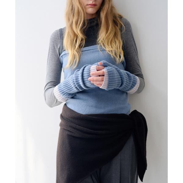 ロデスコ（RODE SKO）/ASAUCE MELER　シームレスカシミアトライアングルストール