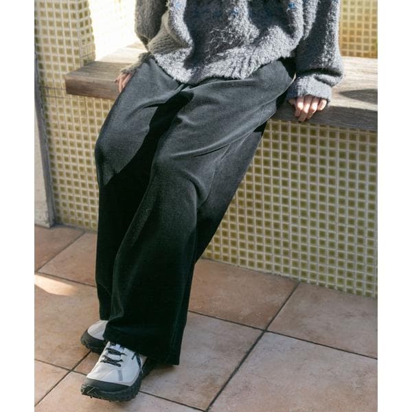 エカル（EKAL）/ベロアストレートパンツ