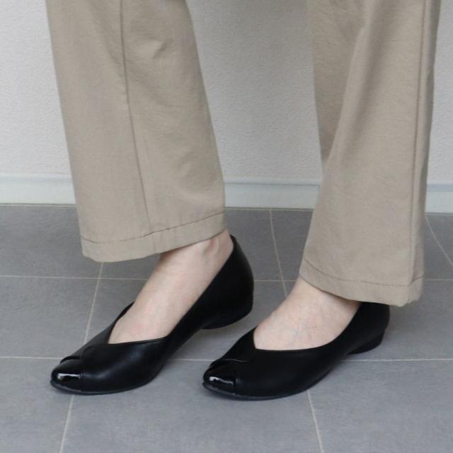 エイチエス（HS）/日本製 COOL SAPPHIRE アーモンドトゥ フラットパンプス