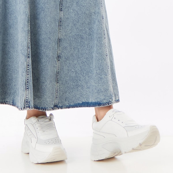 スティーブマデン（STEVE MADDEN）/厚底ボリュームソールスニーカー